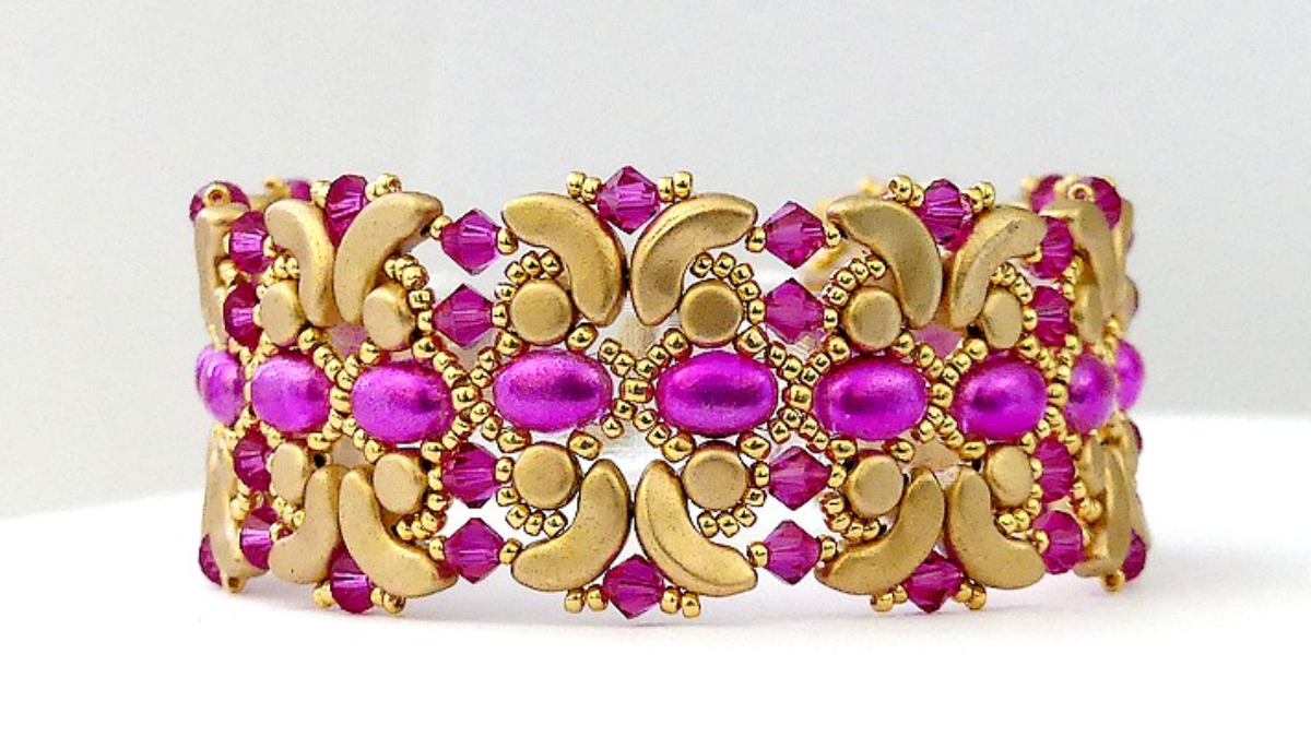 Indira bracelet with Samos, Kalos and Arcos beads by Puca